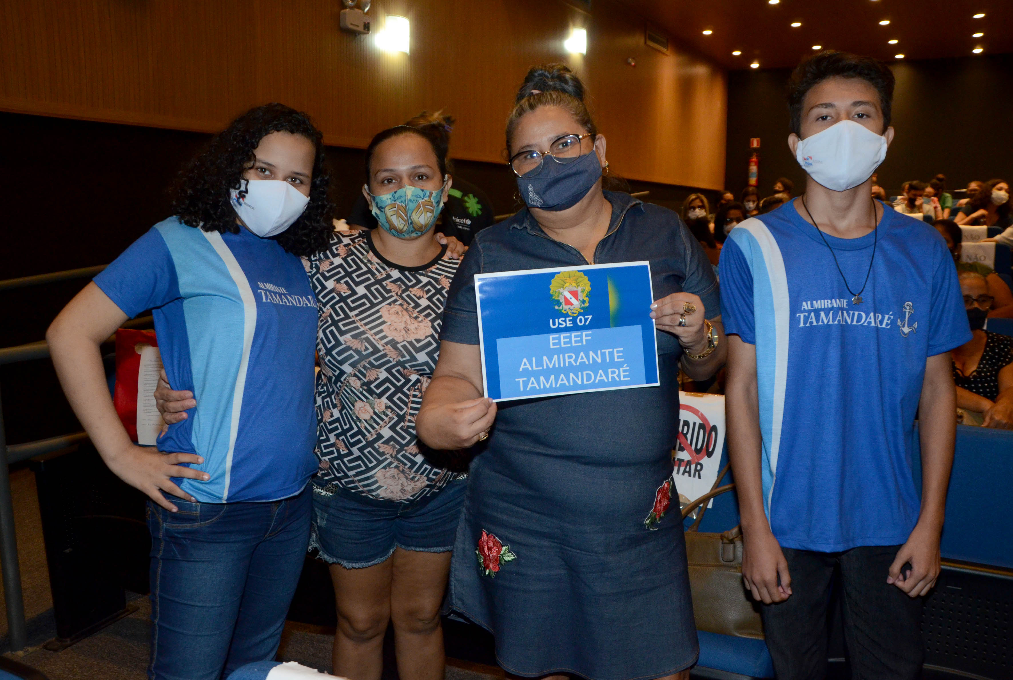 Alunos da rede estadual recebem kits conectividade do Unicef e ... Alunos da rede estadual recebem kits conectividade do Unicef e ...