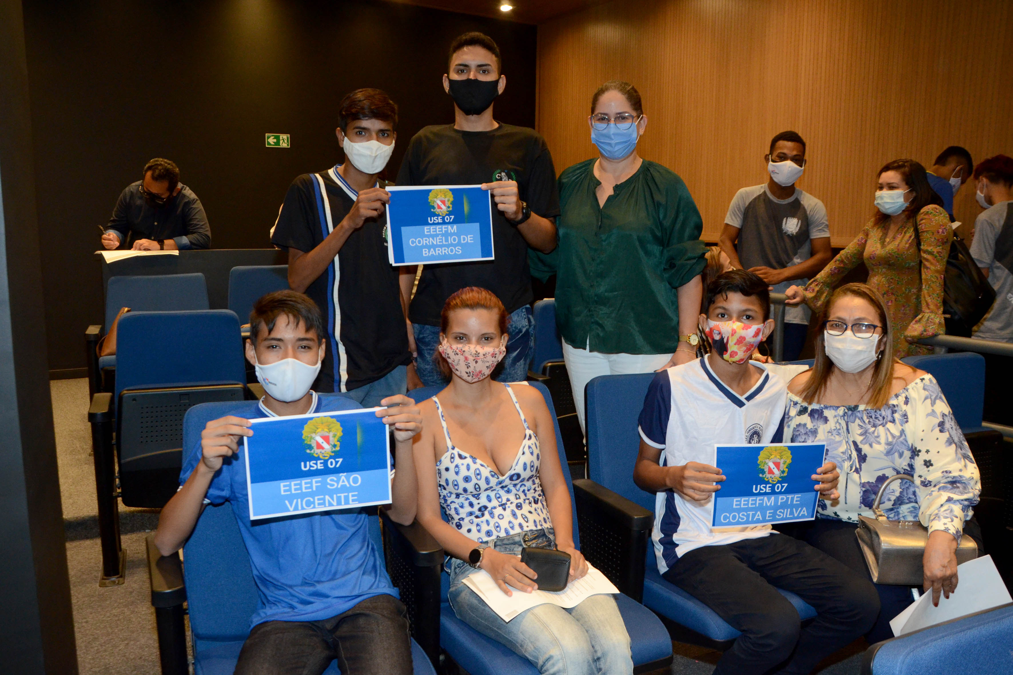 Alunos da rede estadual recebem kits conectividade do Unicef e ... Alunos da rede estadual recebem kits conectividade do Unicef e ...